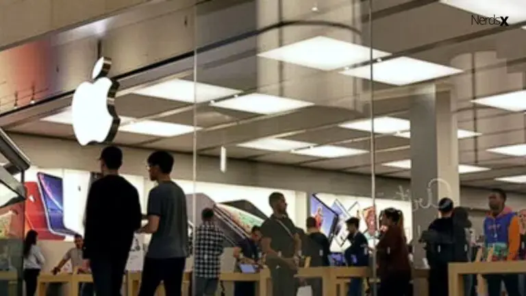Who are Apple’s Customers?- Everything You Need to Know About Apple’s ...